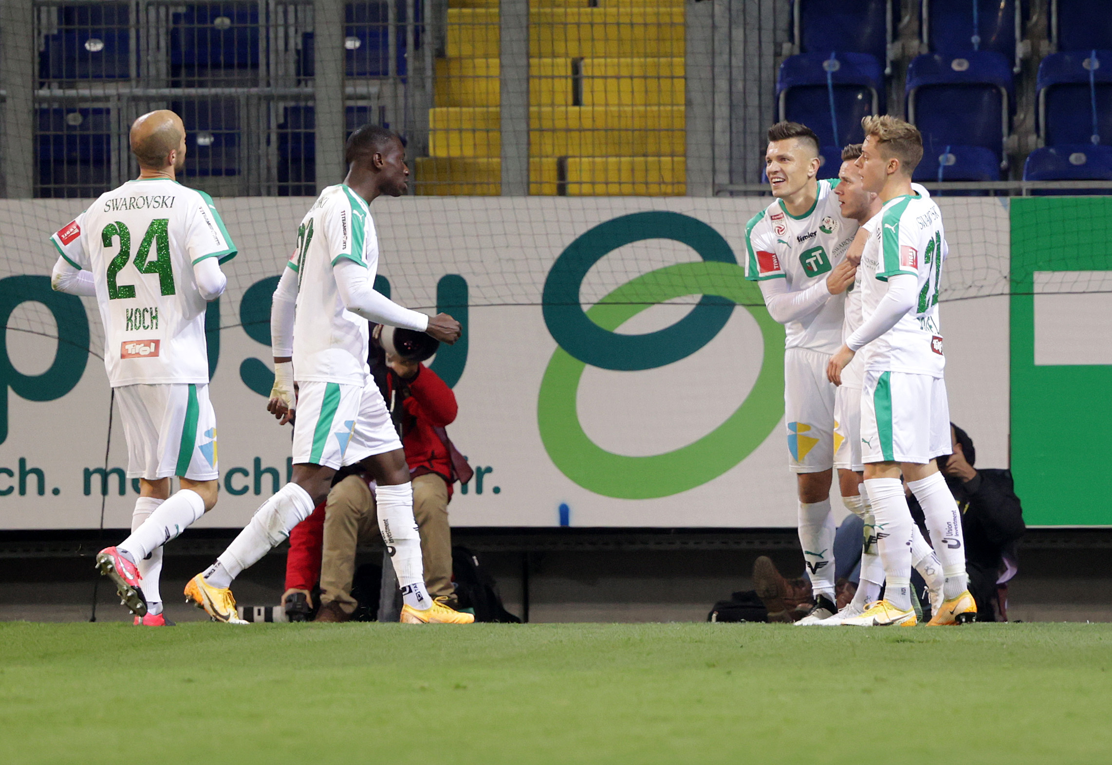 WSG Tirol gewinnt in Unterzahl in St. Pölten - Sky Sport Austria