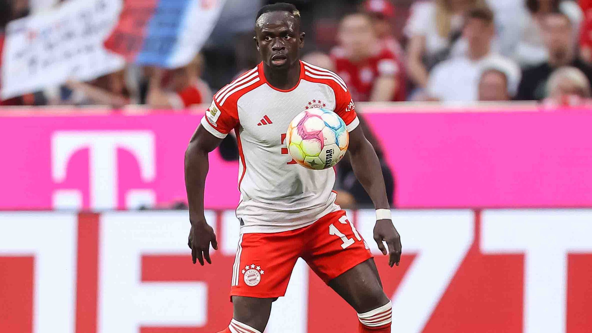 Sky Info: Mane-Wechsel zu Ronaldo-Klub rückt immer näher - Sky Sport ...