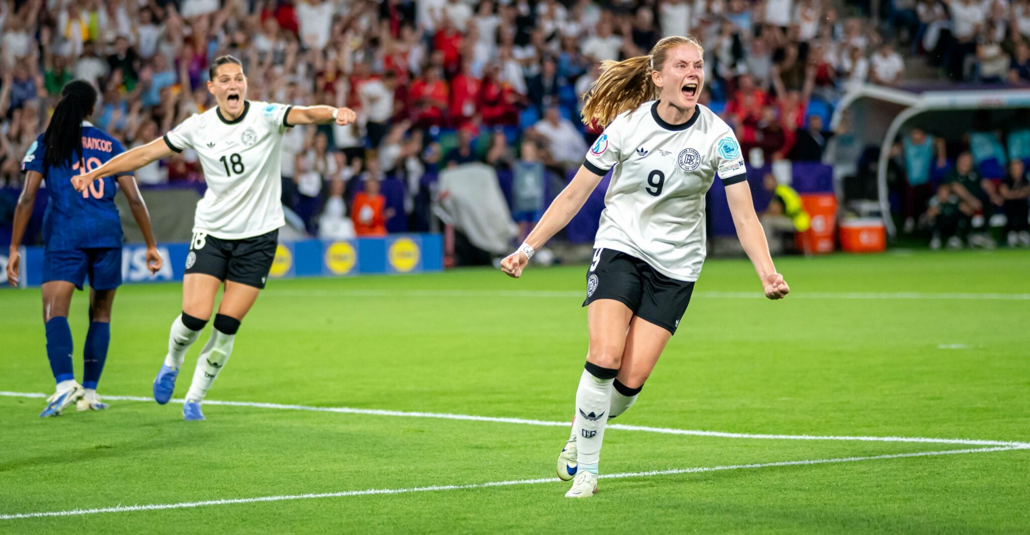 Bokep indocabe when I got there, greeted with kisses right