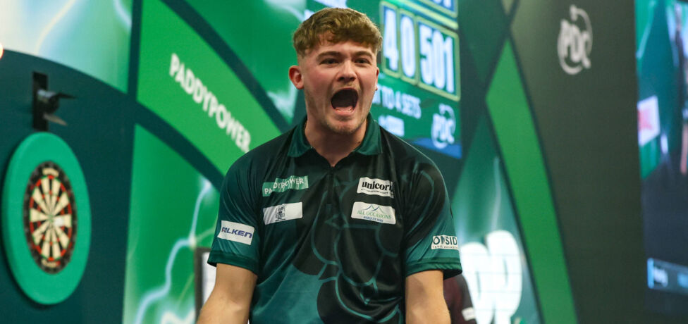 Darts-WM: Hood und Manby im Achtelfinale - Aspinall raus - Sky Sport ...