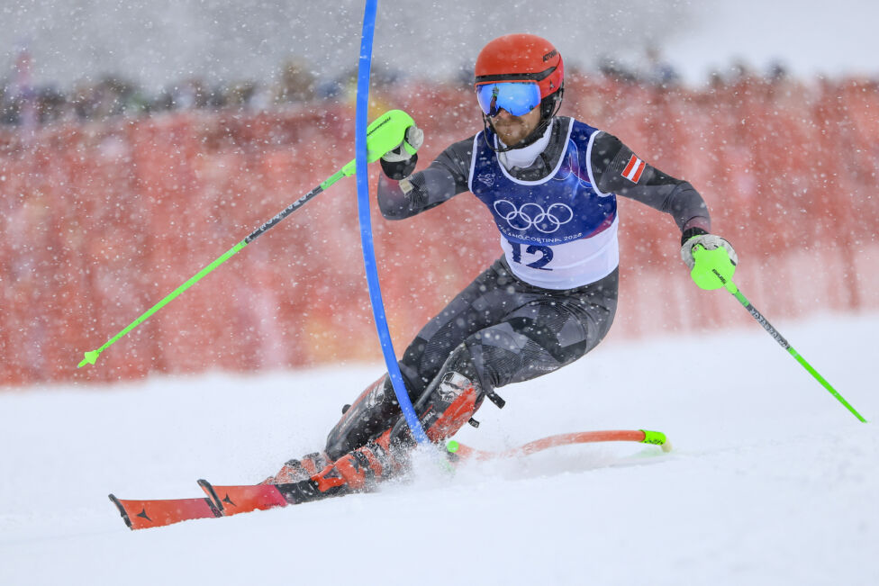 Gstrein im Olympia-Slalom auf Medaillen-Kurs - Sky Sport Austria