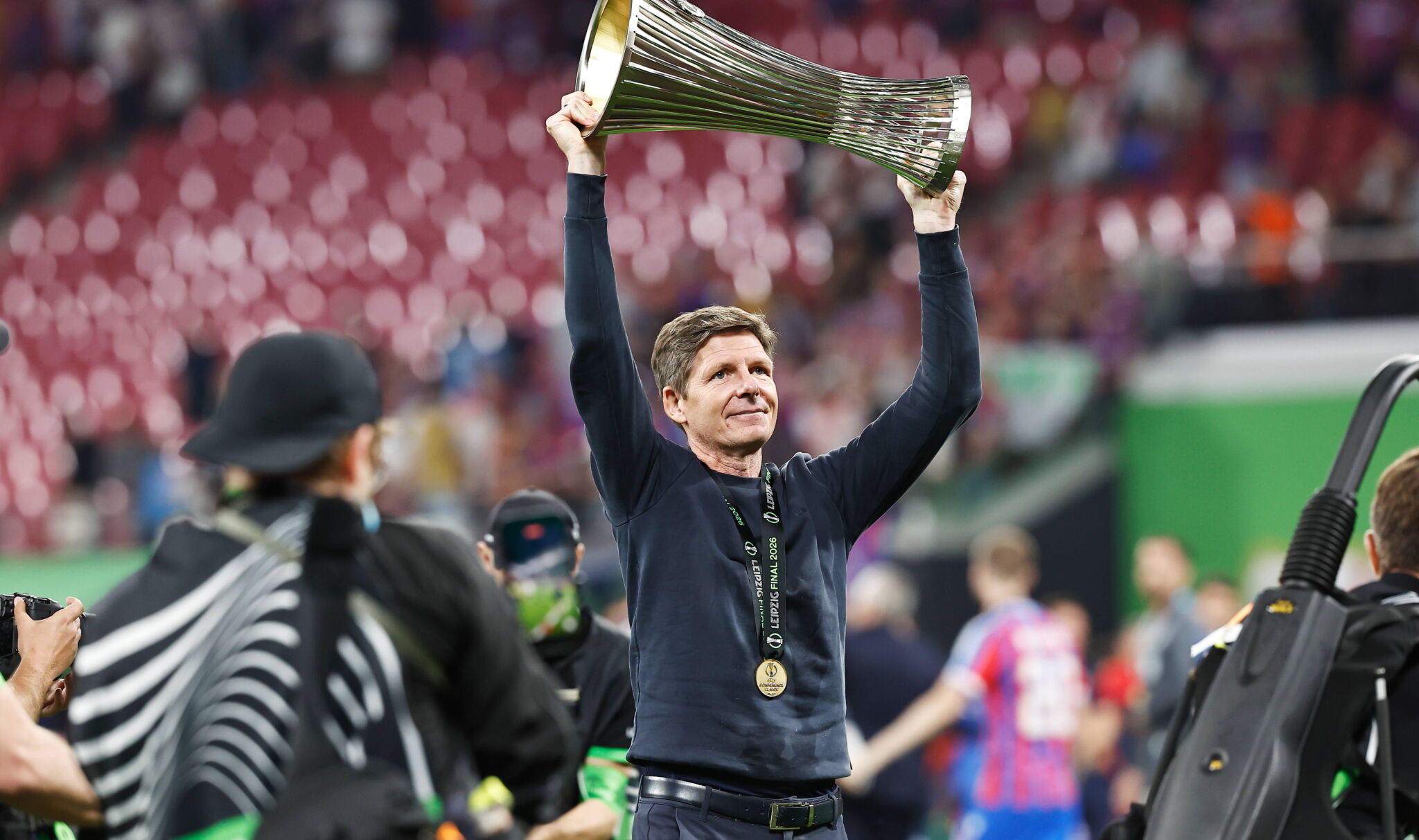 Start und Spieltage fix: Bundesliga stellt Rahmenterminplan für 2026/27 ...